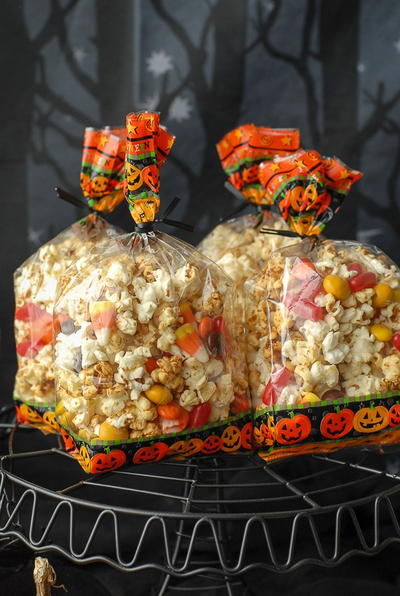 Orange-Flavored Kettle Corn Treat Mix | FaveGlutenFreeRecipes.com