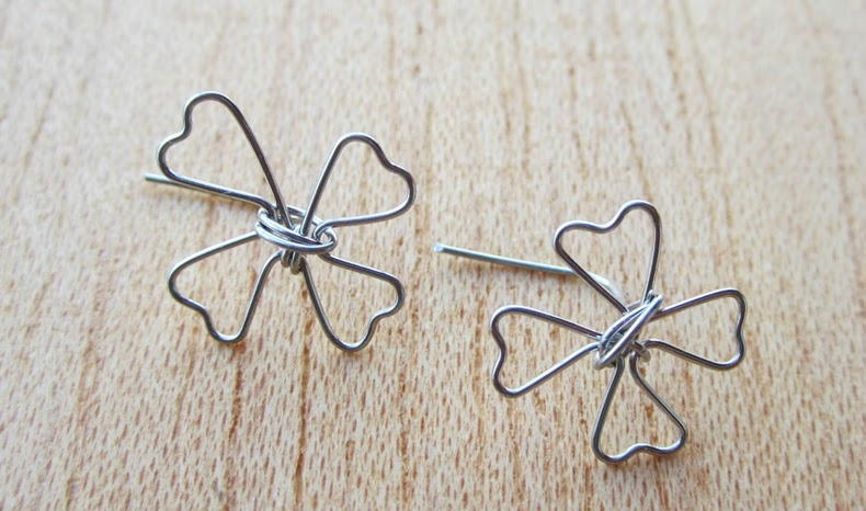 Lucky Clover Wire Earrings | AllFreeJewelryMaking.com