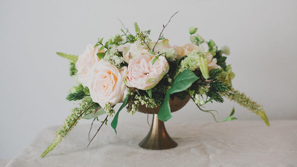 Blushing Beauty Silk Centerpiece | AllFreeDIYWeddings.com