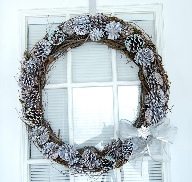 Wonderful Winter Craft Wreath | DIYIdeaCenter.com