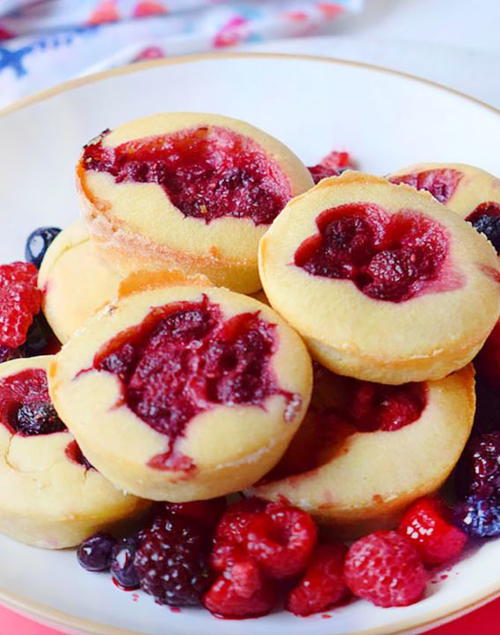 Raspberry Pancake Poppers | FaveSouthernRecipes.com