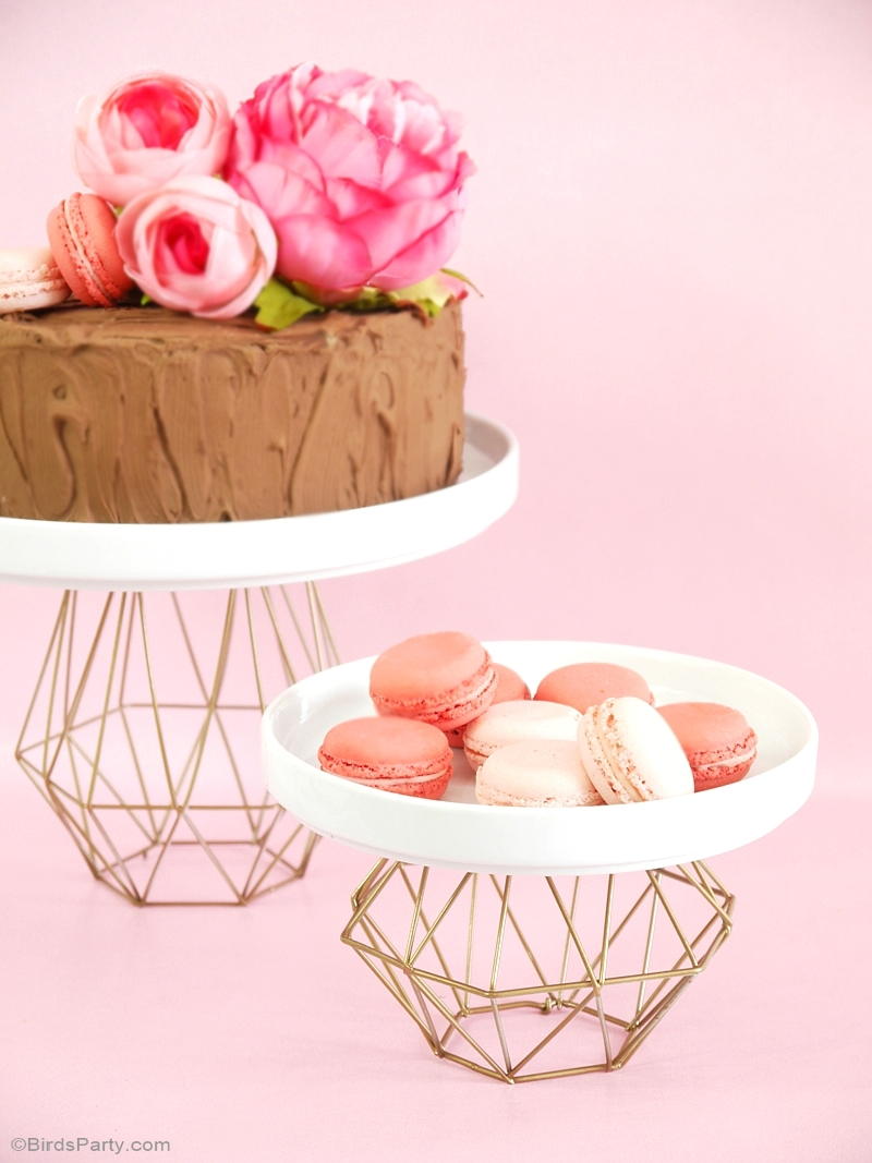 Metallic Gold Geometric Cake Stand | AllFreeDIYWeddings.com