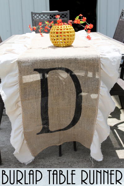 DIY Burlap Table Runner | DIYIdeaCenter.com
