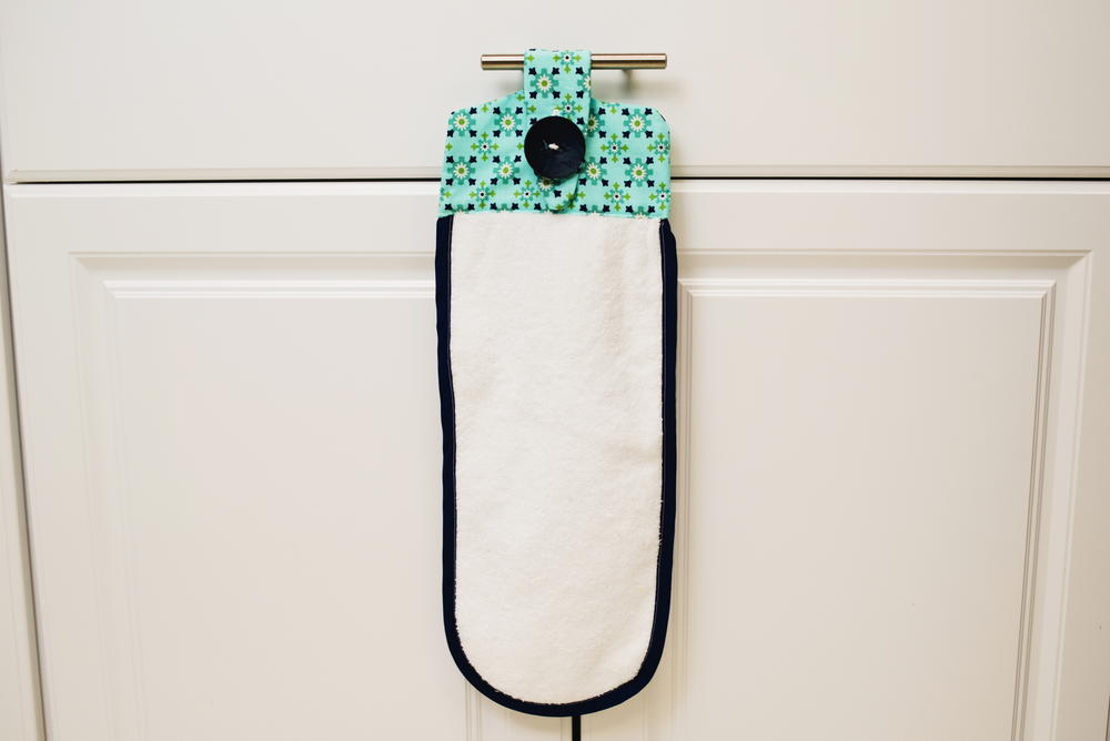 Convenient Loop Towel Project | FaveCrafts.com