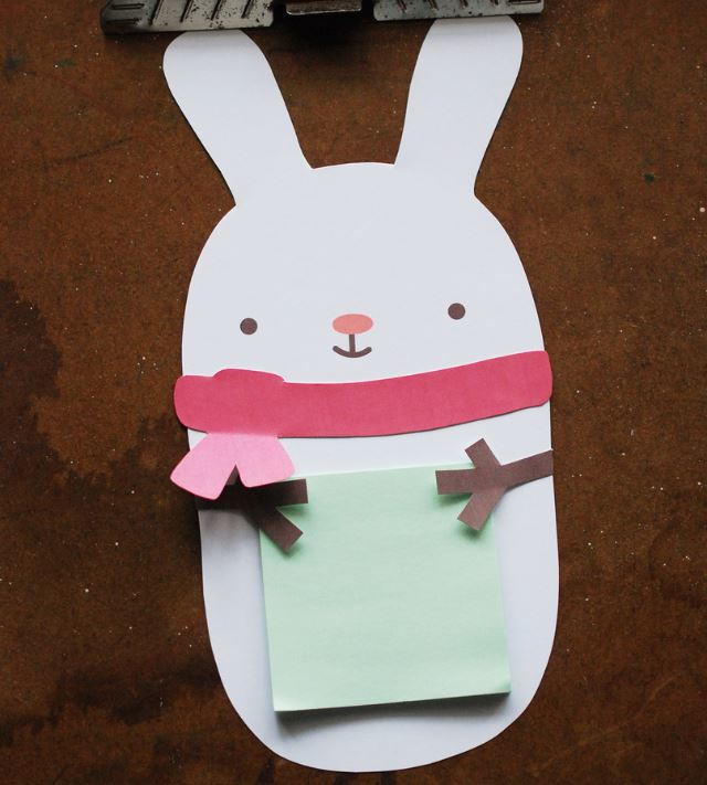 Printable Snow Bunny Sticky Note Holder | AllFreeChristmasCrafts.com
