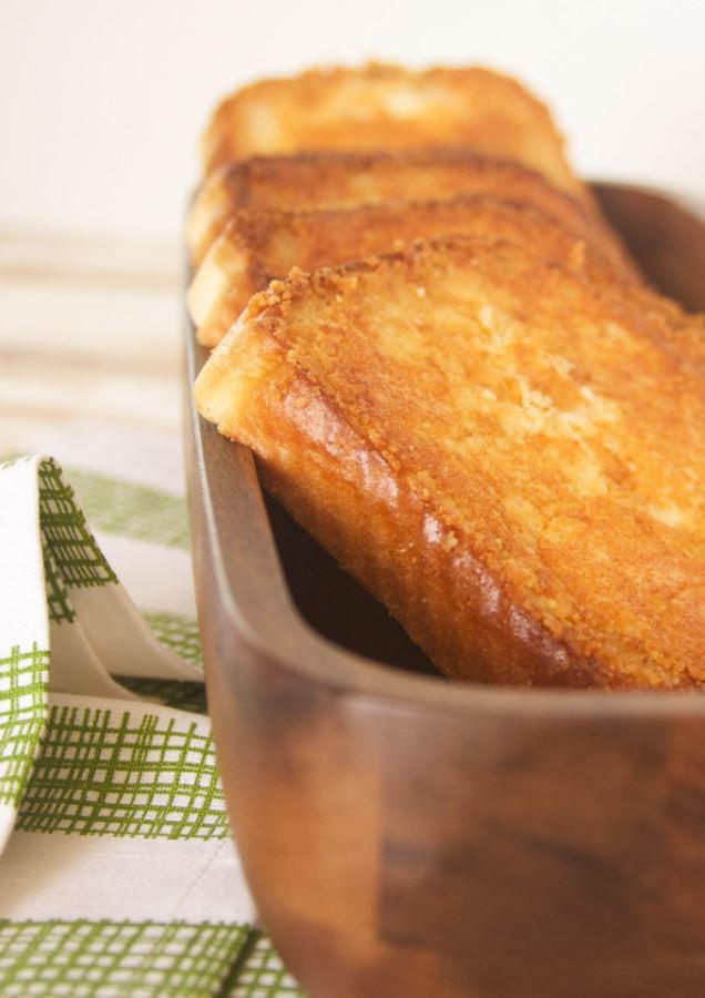 Copycat Sizzler Toasted Cheese Bread | AllFreeCopycatRecipes.com