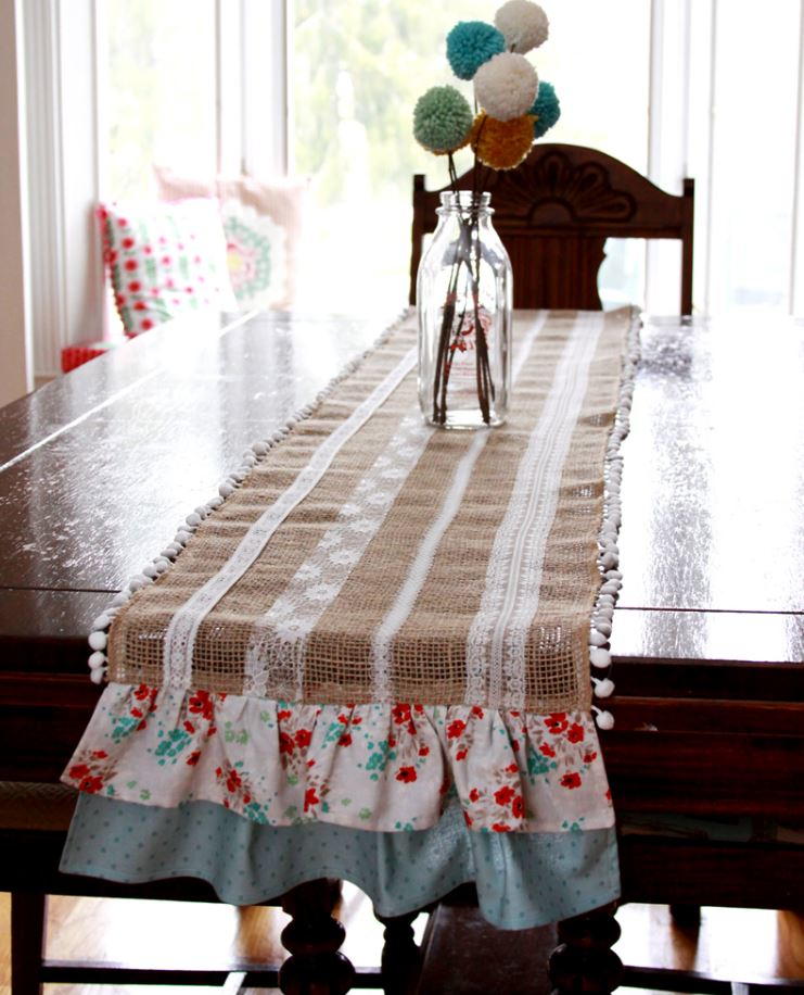 Lovely Table Runner Tutorial | DIYIdeaCenter.com