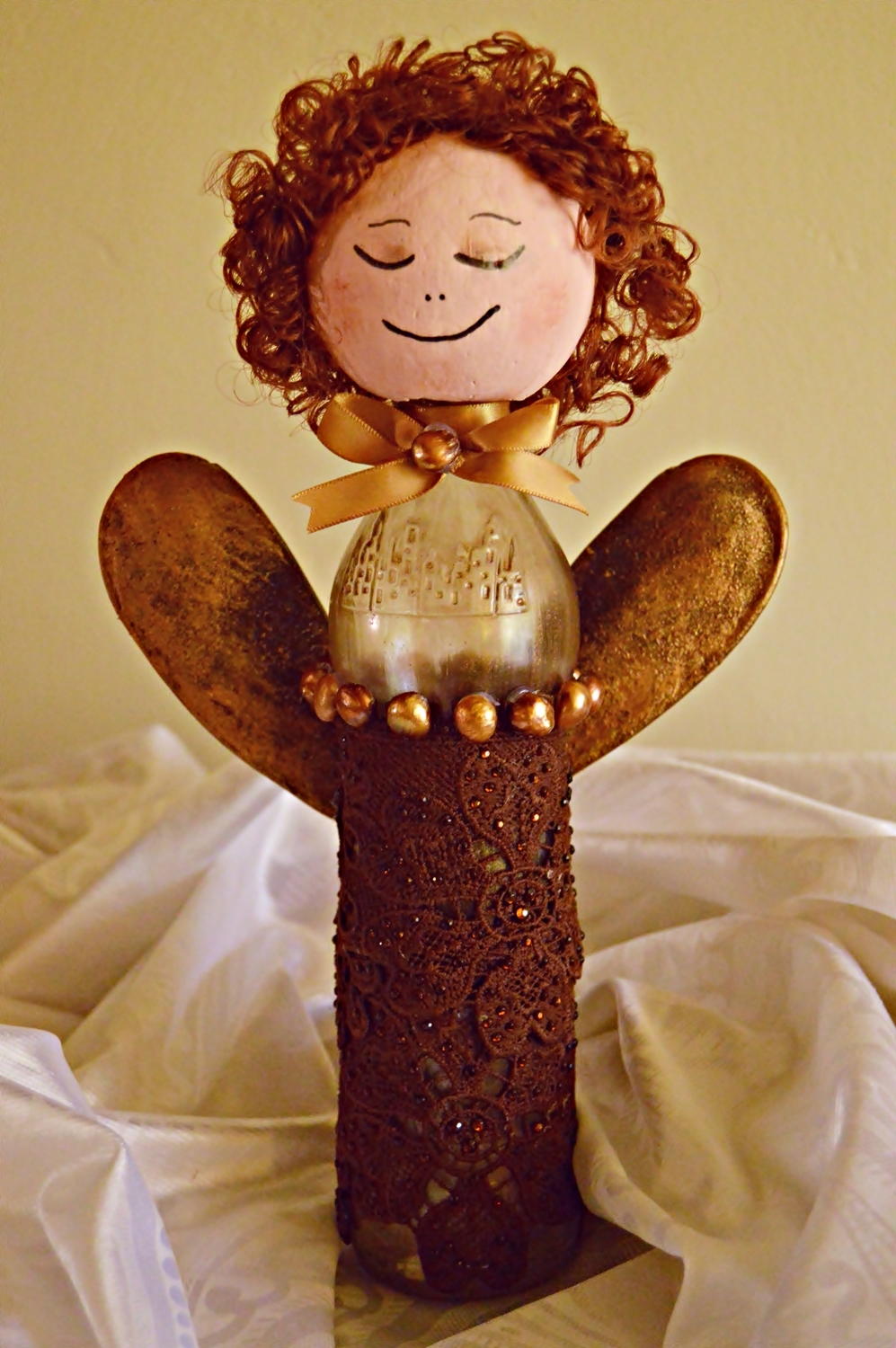 Hazel Nature-Inspired Angel | AllFreeHolidayCrafts.com
