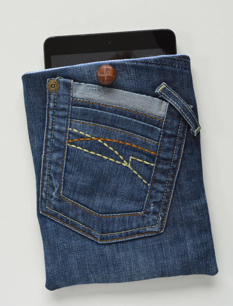Denim Tablet Case Tutorial | AllFreeSewing.com
