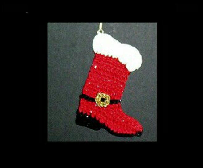 41 Free Crochet Christmas Ornament Patterns | FaveCrafts.com