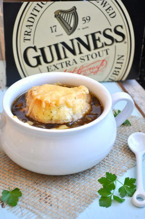 Guinness Onion Soup | RecipeLion.com