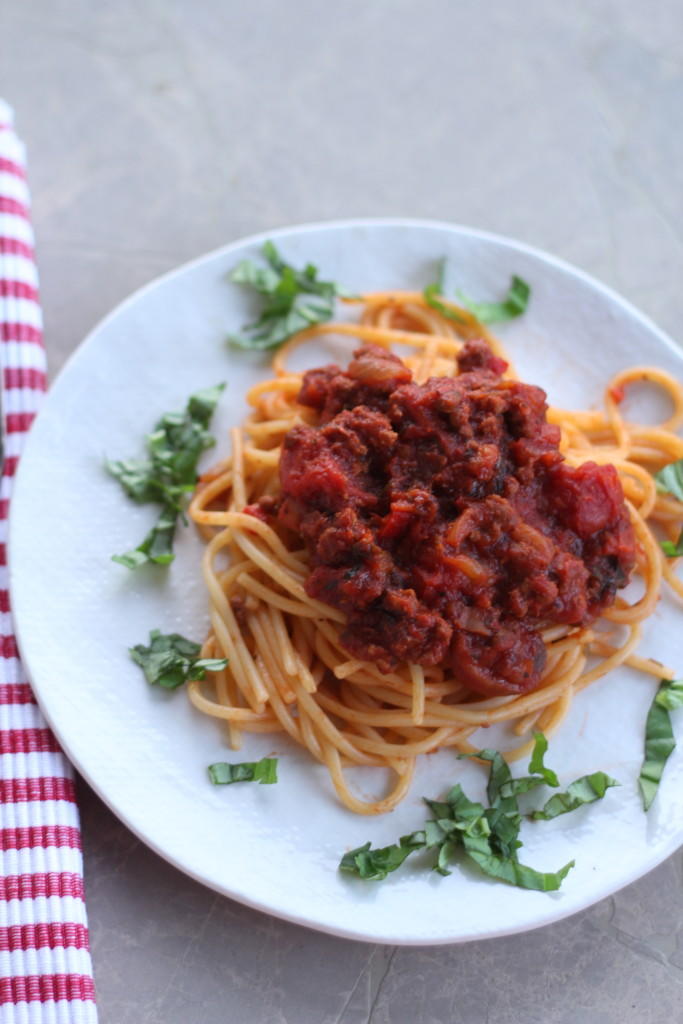 Family Favorite Slow Cooker Spaghetti Sauce | AllFreeSlowCookerRecipes.com