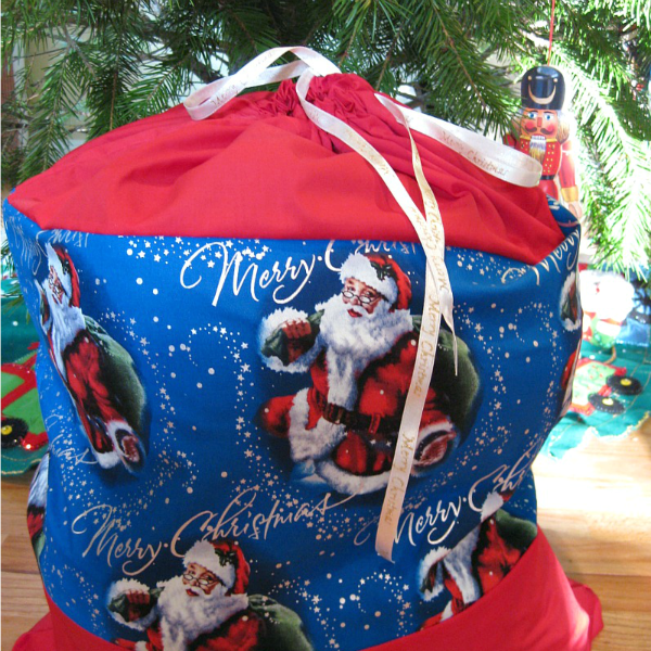 DIY Santa Sack | AllFreeHolidayCrafts.com