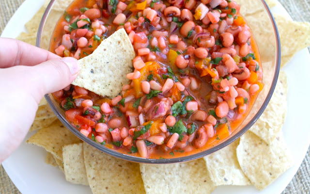 Game Day Black-Eyed Pea Salsa | FaveSouthernRecipes.com