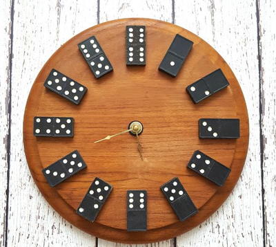 Domino Clock Design Idea | DIYIdeaCenter.com