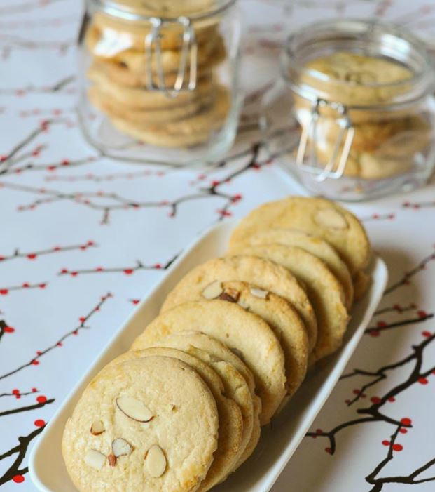 Chinese Almond Cookie Recipe | AllFreeCopycatRecipes.com