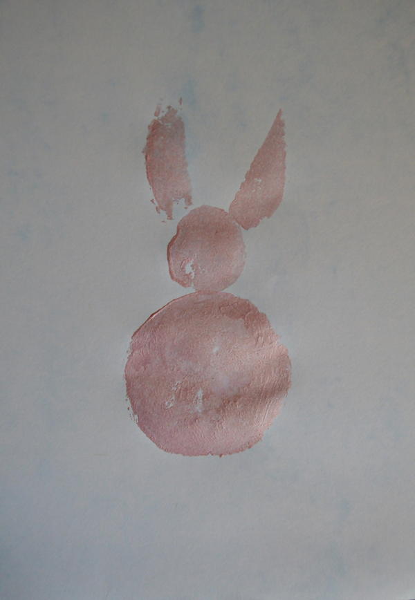 Easter Bunny A-Hiding Artwork | AllFreeKidsCrafts.com