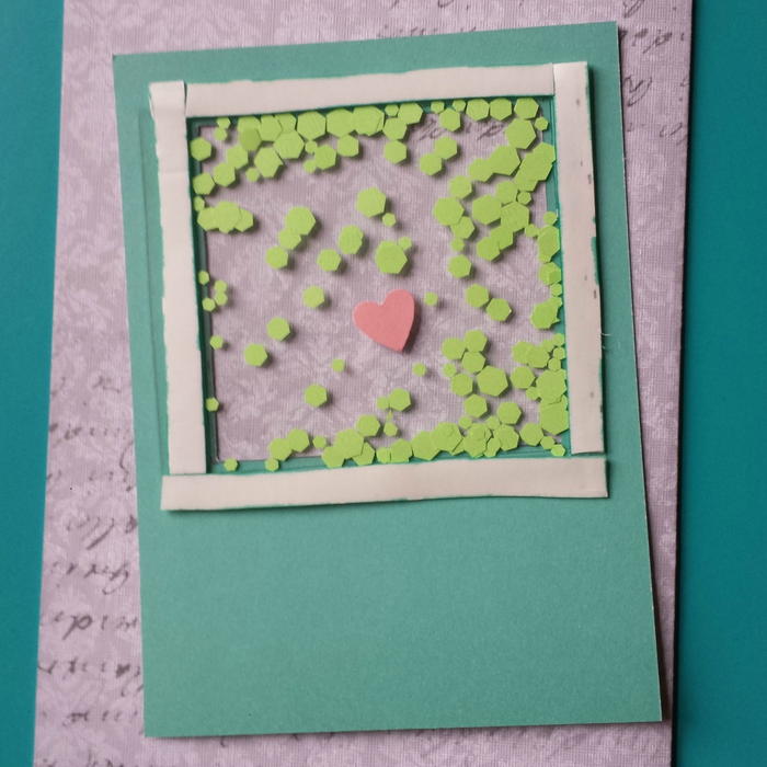 How to Make a Shaker Card + 5 DIY Shaker Cards | AllFreePaperCrafts.com