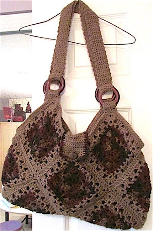 Granny Square Purse | AllFreeCrochet.com
