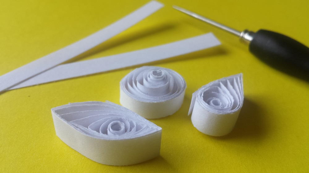 Quilling: Basic Materials and Technique | FaveCrafts.com