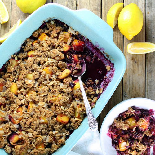 Tropical Blueberry Mango Coconut Crumble | RecipeLion.com