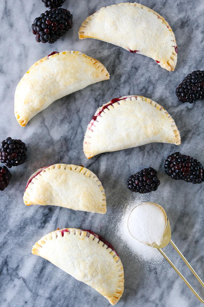 Sweet Summer Blackberry Hand Pies | RecipeLion.com