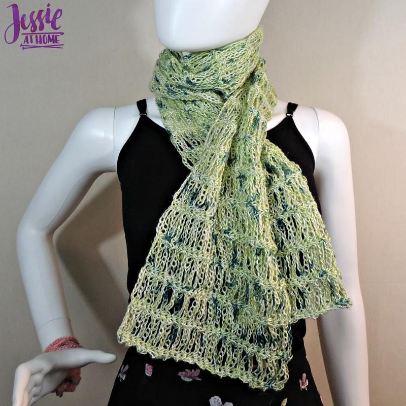 Unchained Scarf | FaveCrafts.com