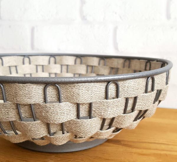 Farmhouse Bread Basket Weaving Tutorial | DIYIdeaCenter.com