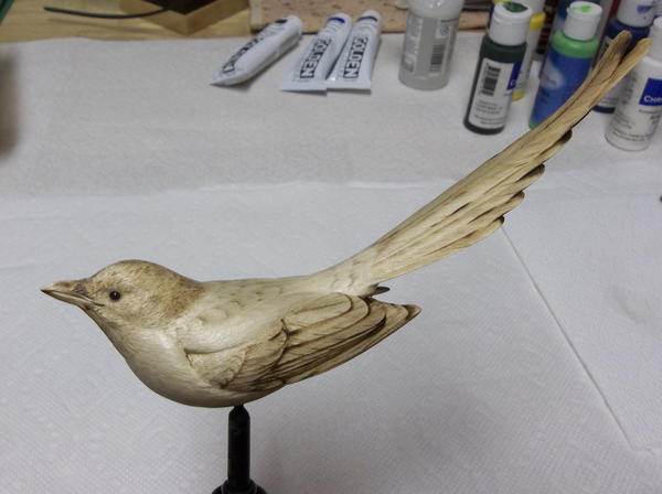 Carving the Black-billed Magpie | wildfowl-carving.com