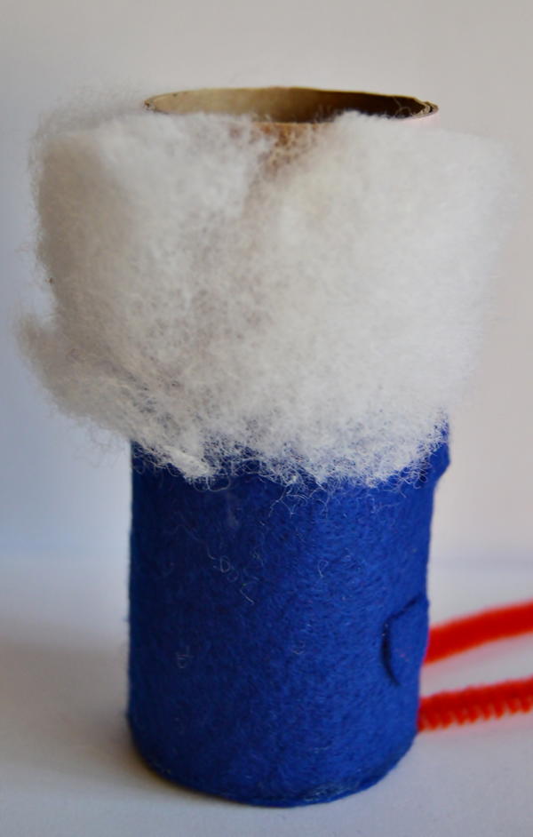 Uncle Sam Toilet Roll Craft | AllFreeHolidayCrafts.com