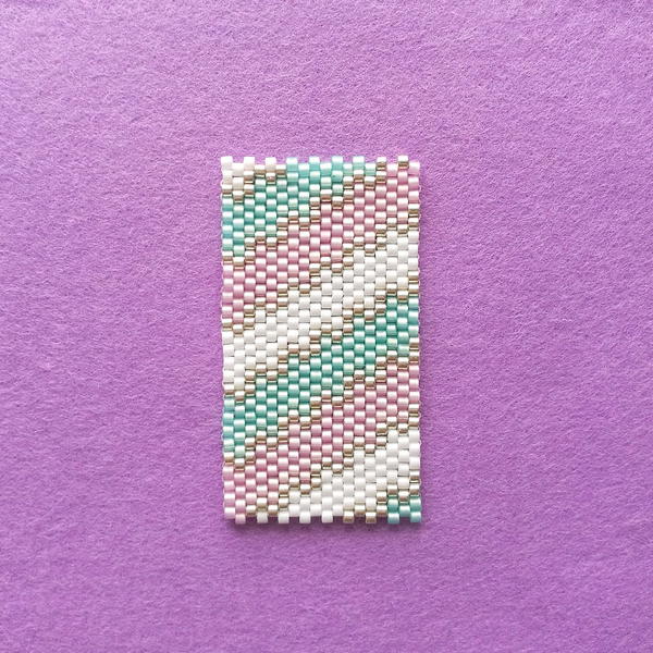Pastel Waves Peyote Stitch Pattern | AllFreeJewelryMaking.com