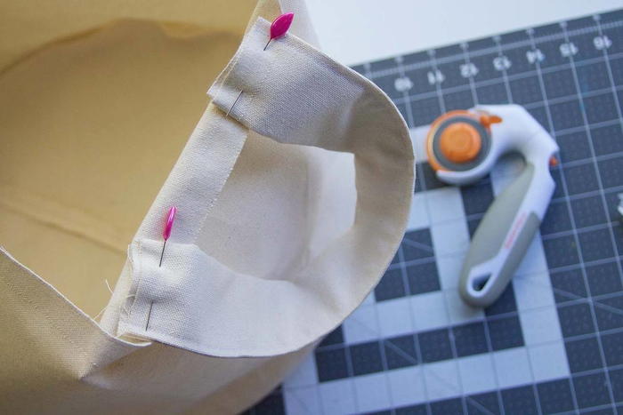 Home Decor DIY Storage Tote | AllFreeSewing.com