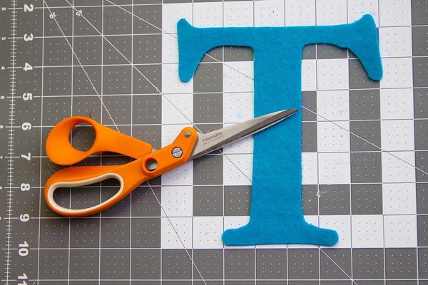 Home Decor DIY Storage Tote | AllFreeSewing.com