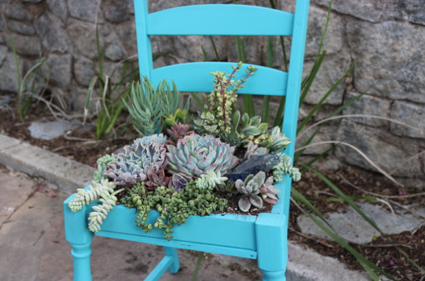 Succulent DIY Planter Chair | DIYIdeaCenter.com
