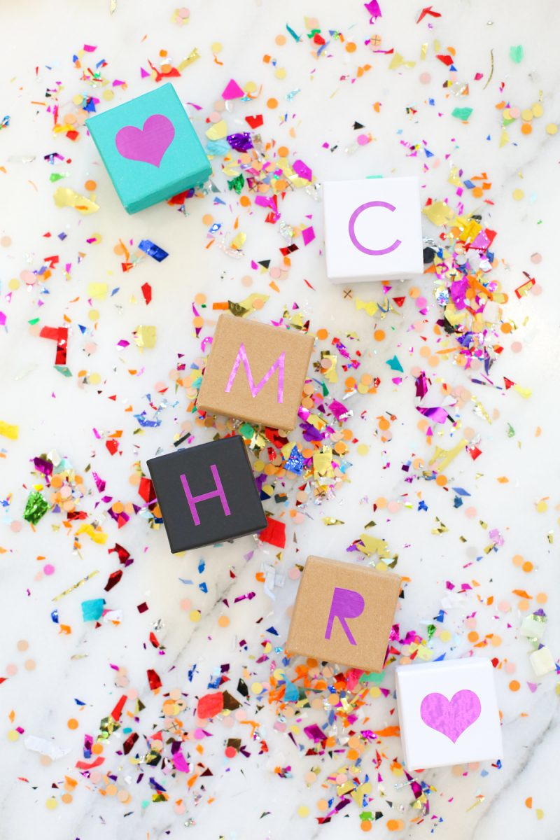 Adorable Mini Gift Boxes | AllFreeDIYWeddings.com