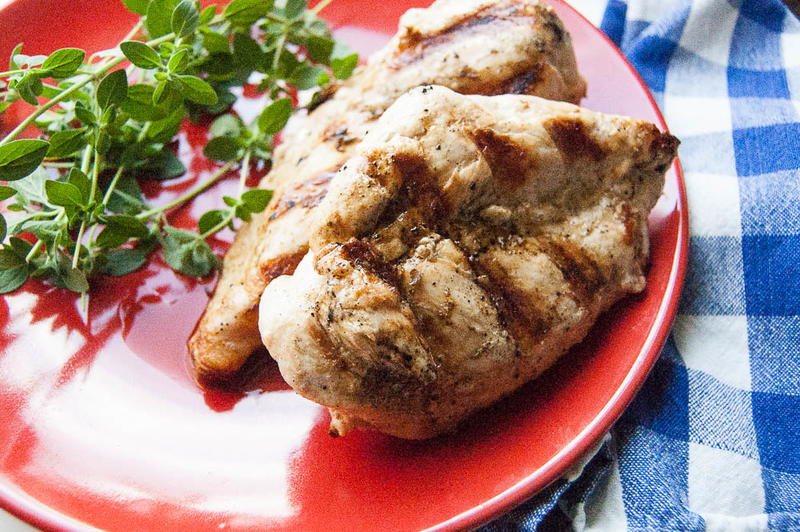 Garlic Grilled Chicken | RecipeLion.com