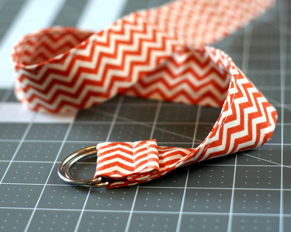 Funky DIY D-Ring Belt (Free Tutorial) | AllFreeSewing.com