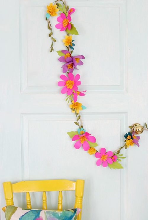 Pretty Paper Flower Garland | AllFreePaperCrafts.com