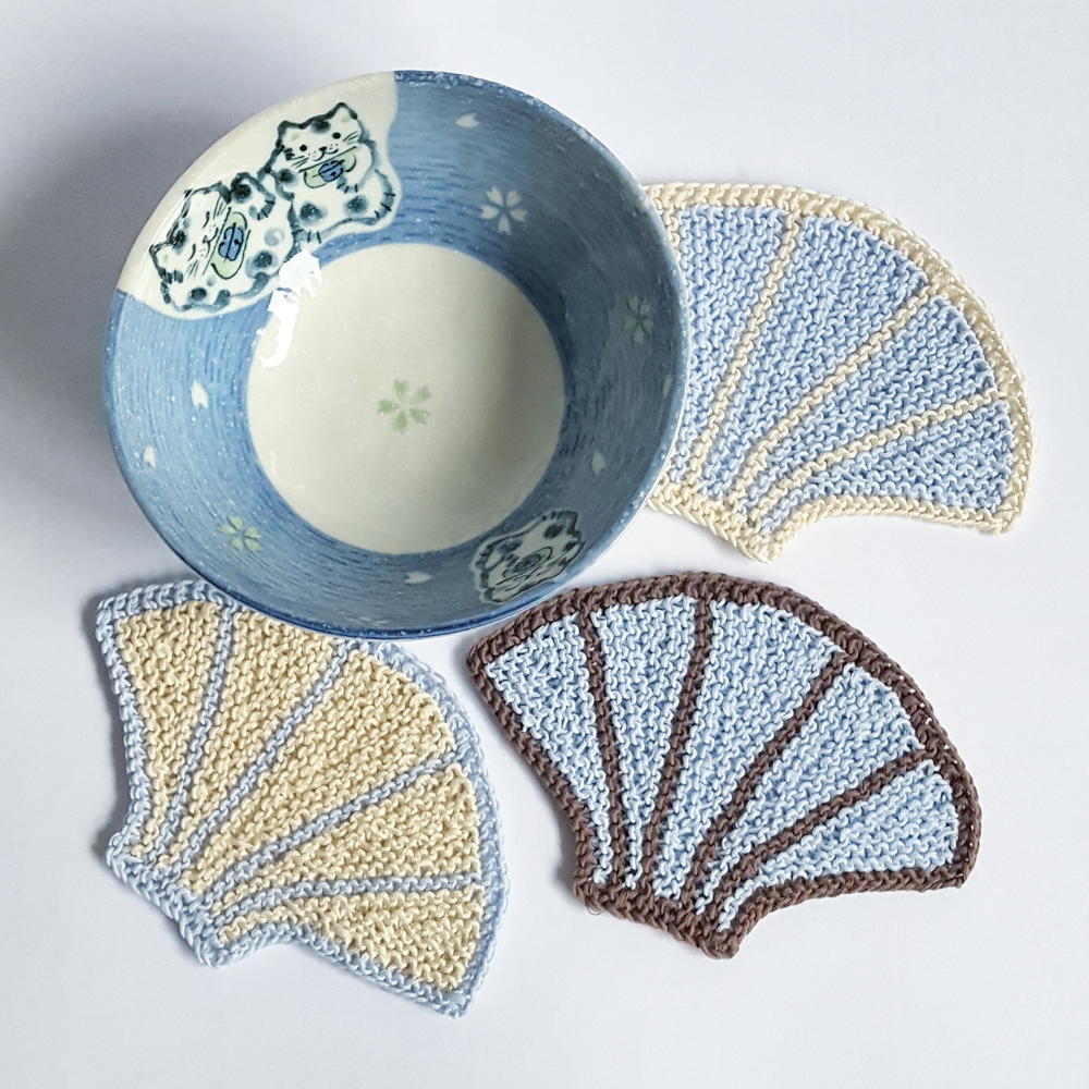 Seashell Coasters | AllFreeKnitting.com