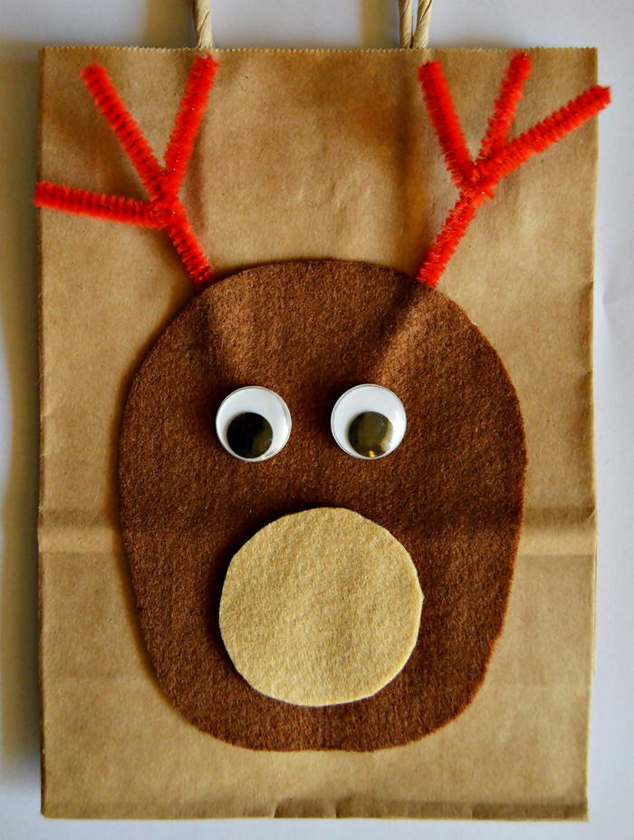 Wishes from Rudolph DIY Gift Bag | AllFreeKidsCrafts.com