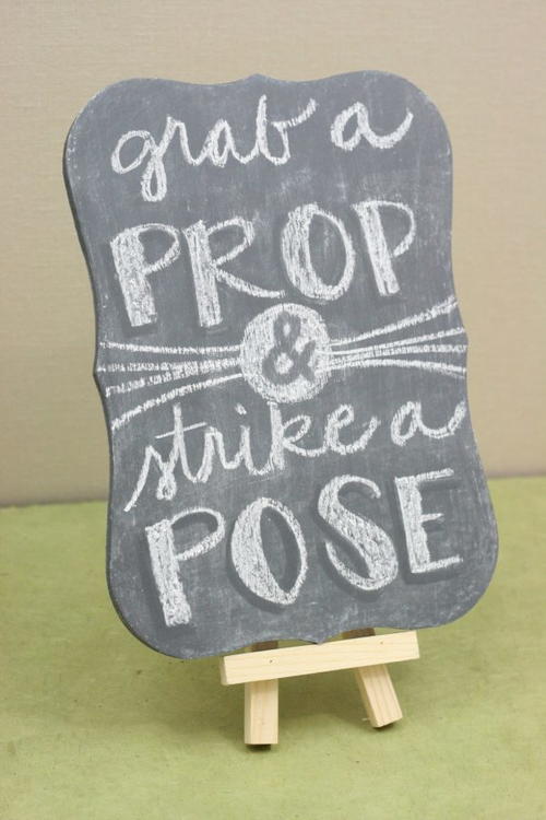 DIY Wedding Photo Booth Sign | AllFreeDIYWeddings.com