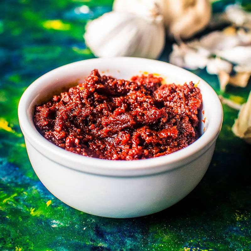 Rajasthani Lehsun Ki Chutney | RecipeLion.com