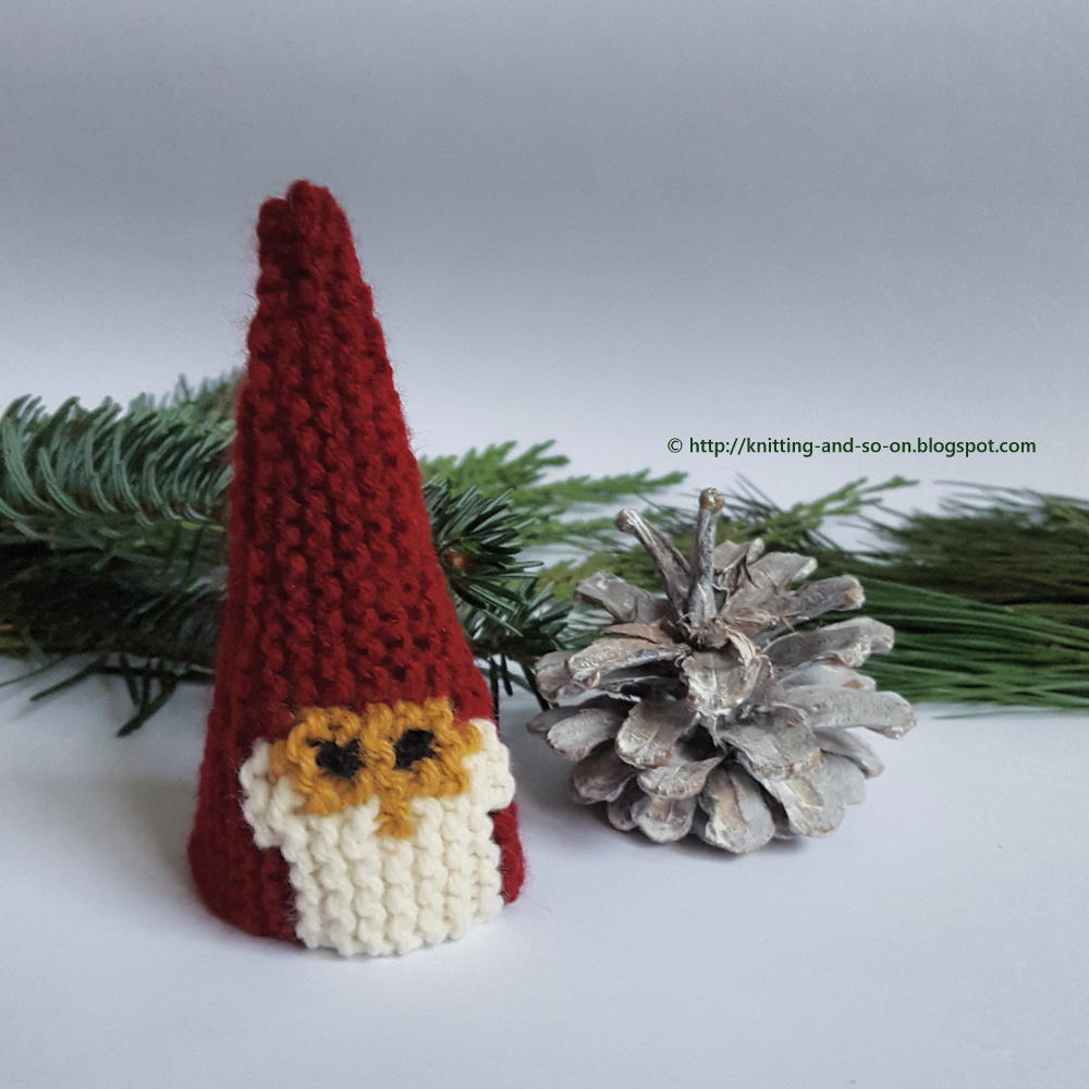 Garter Stitch Christmas Gnome | AllFreeKnitting.com