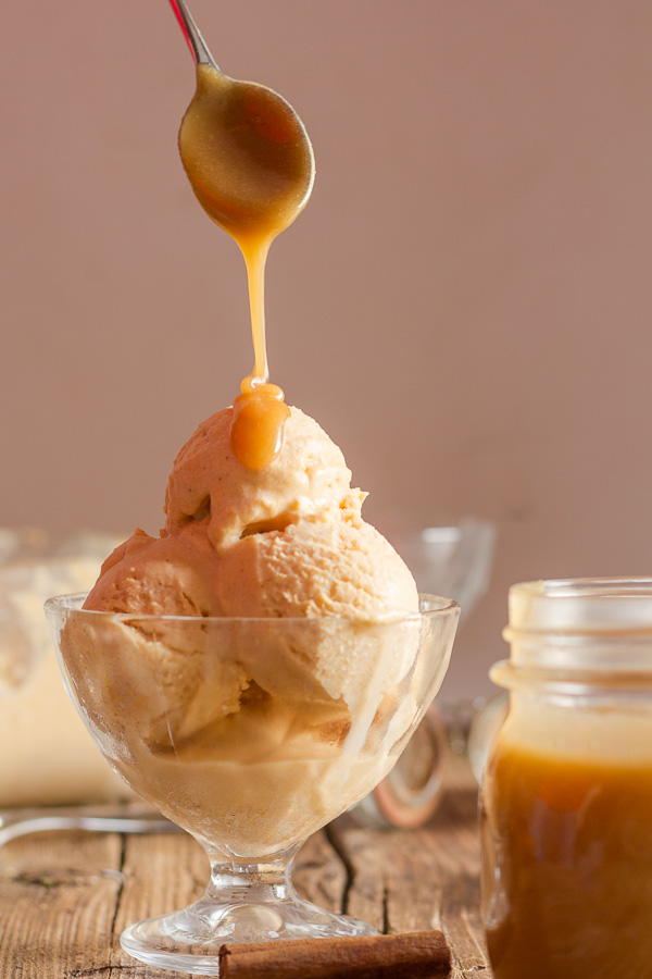 Easy Homemade Pumpkin Gelato | TheBestDessertRecipes.com