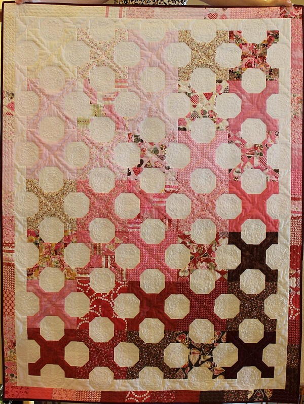 9 Beautiful Bow Tie Quilt Patterns | FaveQuilts.com