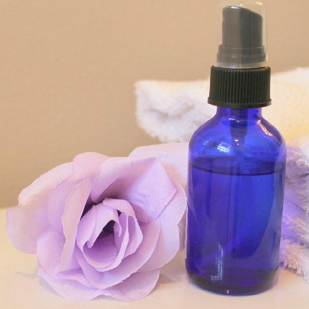 "Spray Before You Go" Poo Spray | DIYIdeaCenter.com