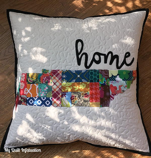 Home State Pillow Tutorial | FaveQuilts.com