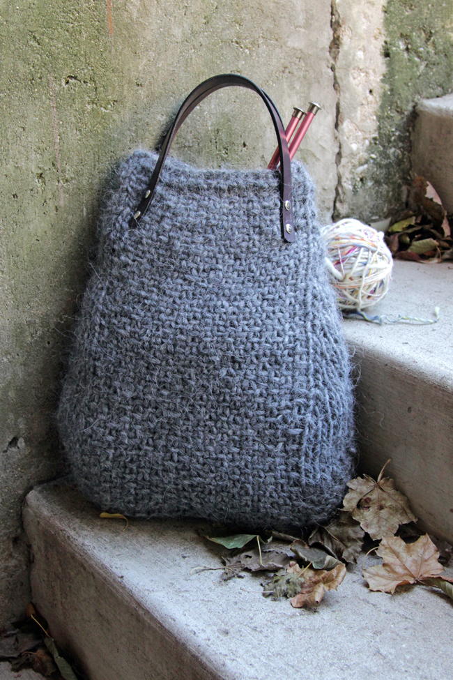 Ash Heather Knit Tote | AllFreeKnitting.com