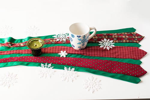 Necktie Table Runner | FaveCrafts.com