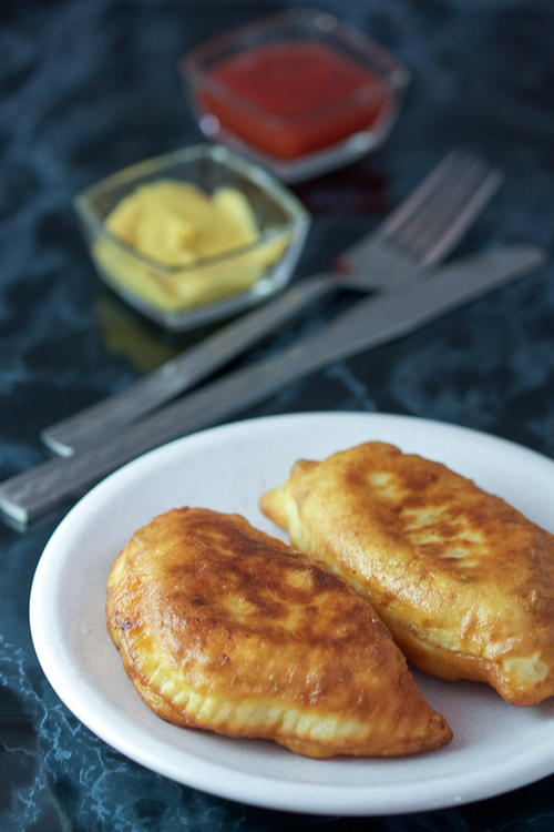 Chicken Turnovers | RecipeLion.com